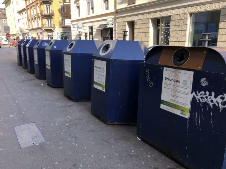 More garbage in Zürich - Ken Ritley